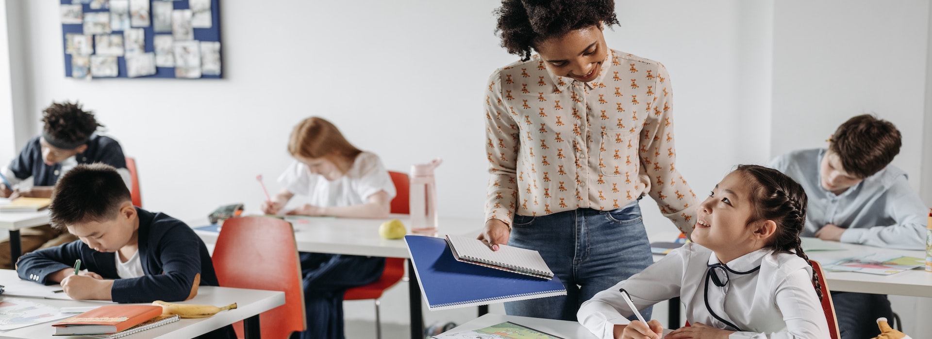 First Day Tips for New Substitutes | Morgan Hunter Education